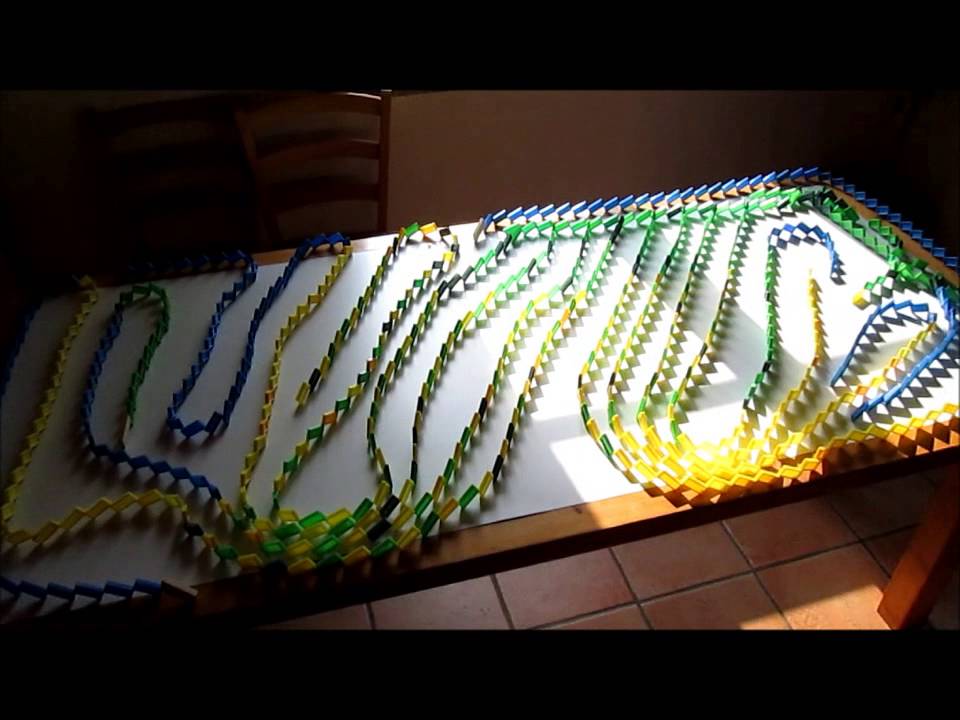 Domino cascade - YouTube