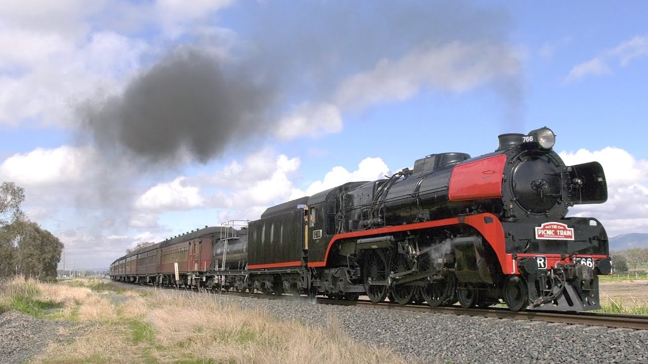 Steam locomotive R766 Maitland - Murrurundi 27-8-22 - YouTube