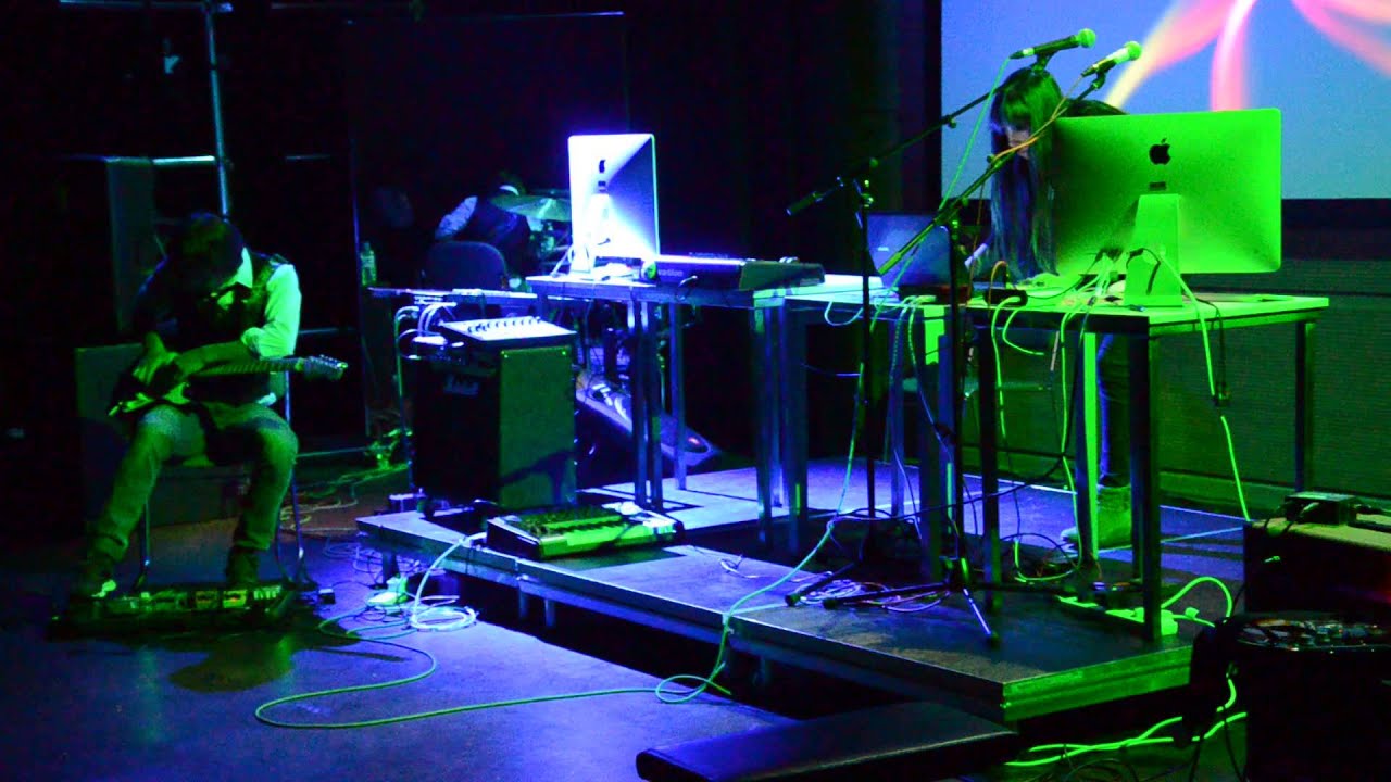 Pacific Runner - Andra Stalidzane (with Andres Miranda on guitar) - YouTube