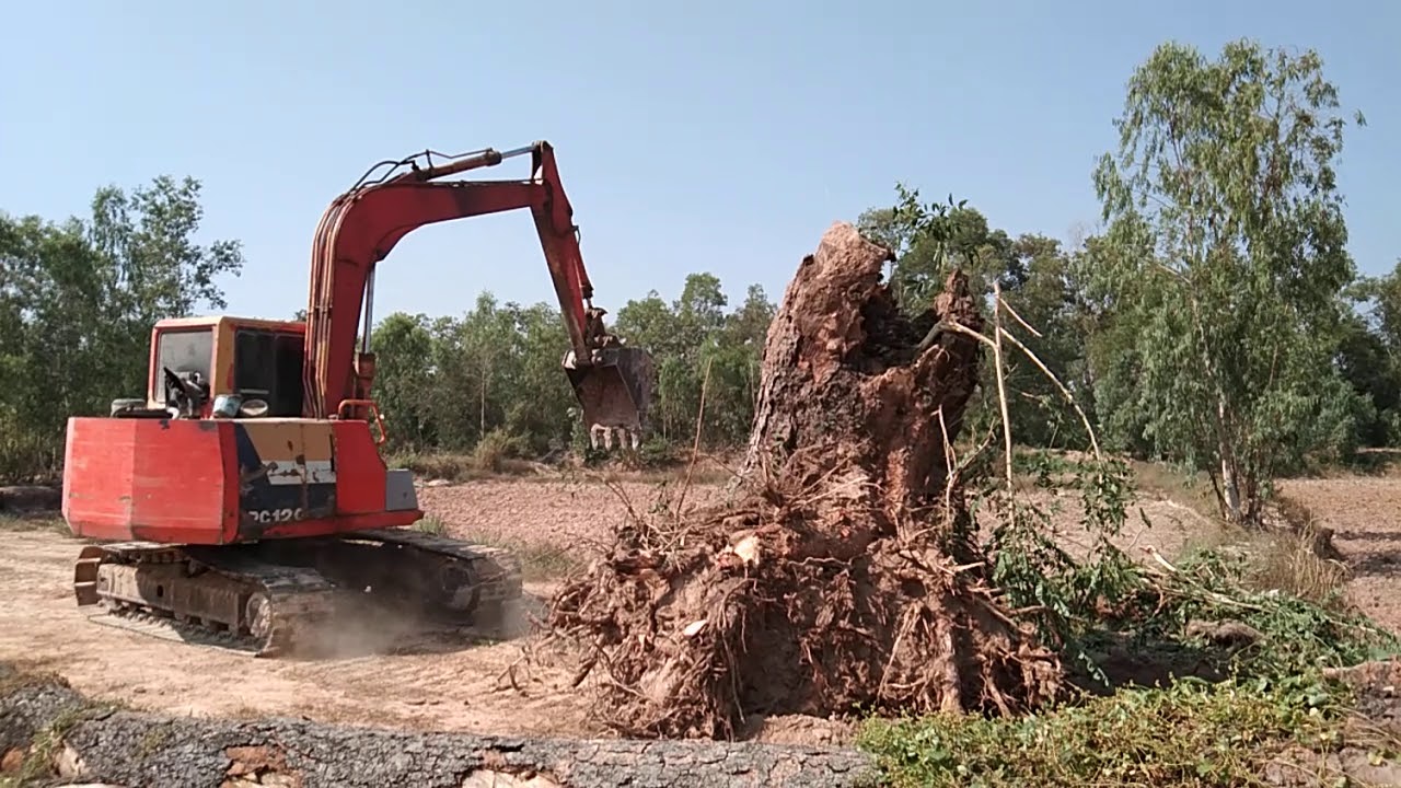 Komatsu pc90-1 - YouTube