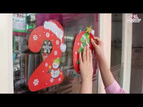 Cách dán Decal 2 mặt trang trí Noel lên kính không bị nhăn vô cùng đơn giản