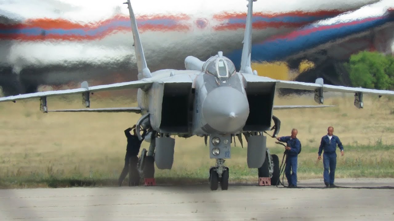 Mig-31 "Foxhound" long range interceptor, prepared, startup and takeoff ...
