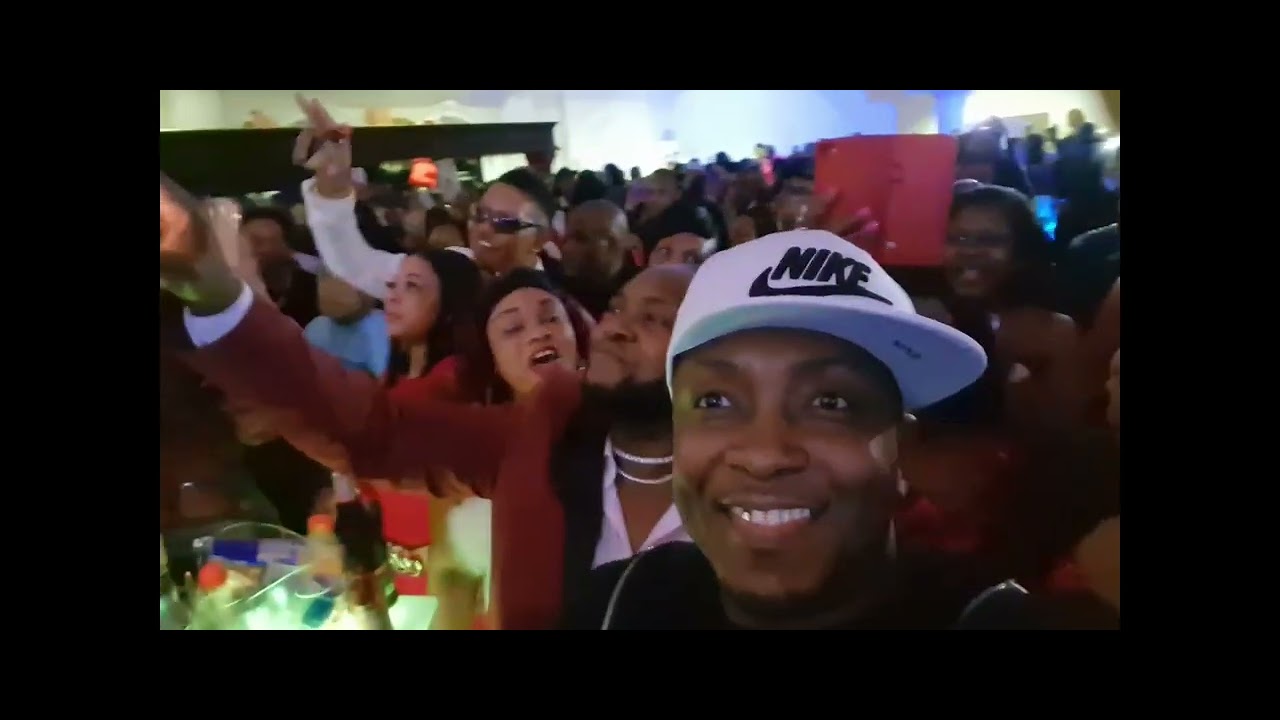 terry linen & singing melody in uk - YouTube