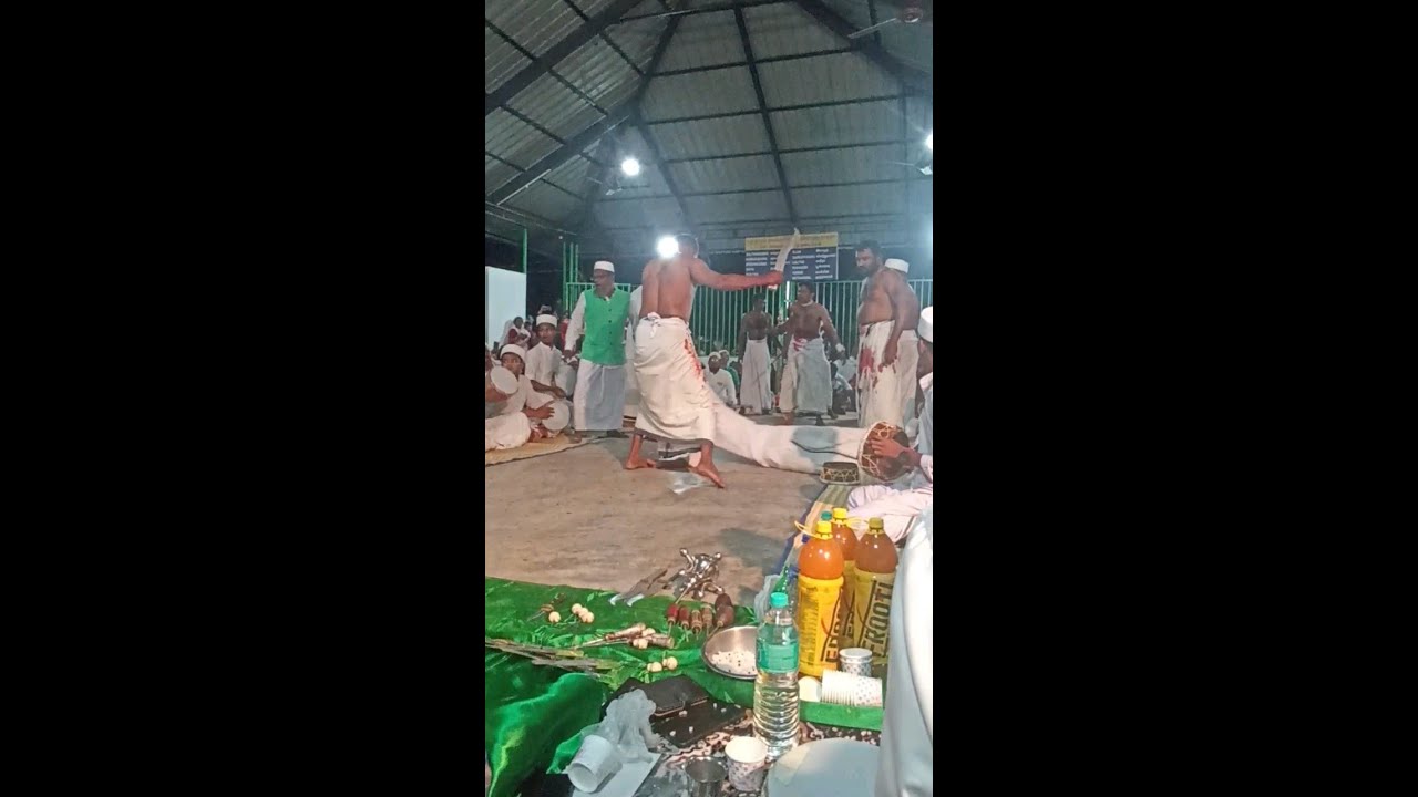 Kuthu ratheeb Malagusah dargah pudunagaram - YouTube