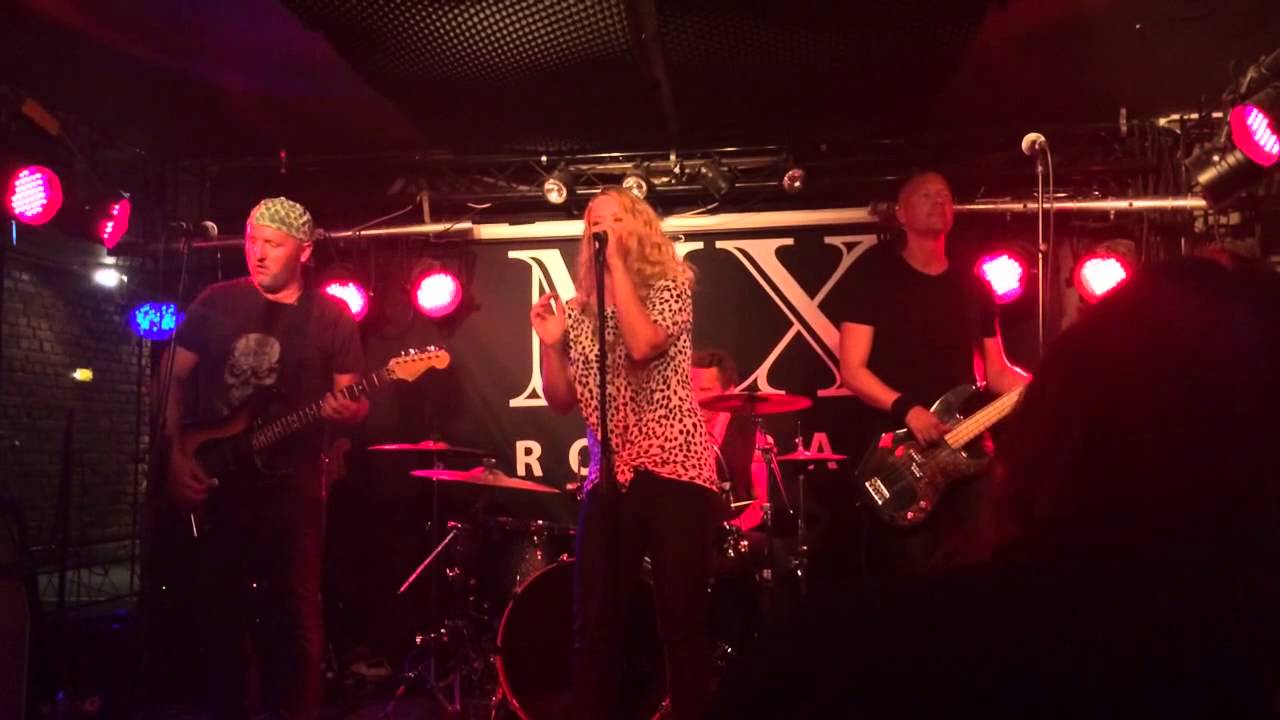 Weekend fever - "What's up?" (cover) - YouTube