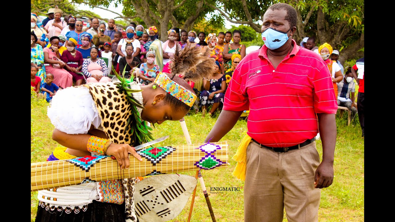 Shembe: iphoyisa lika Zama Mkhize @ Hluhluwe [28 Feb 2021] - YouTube