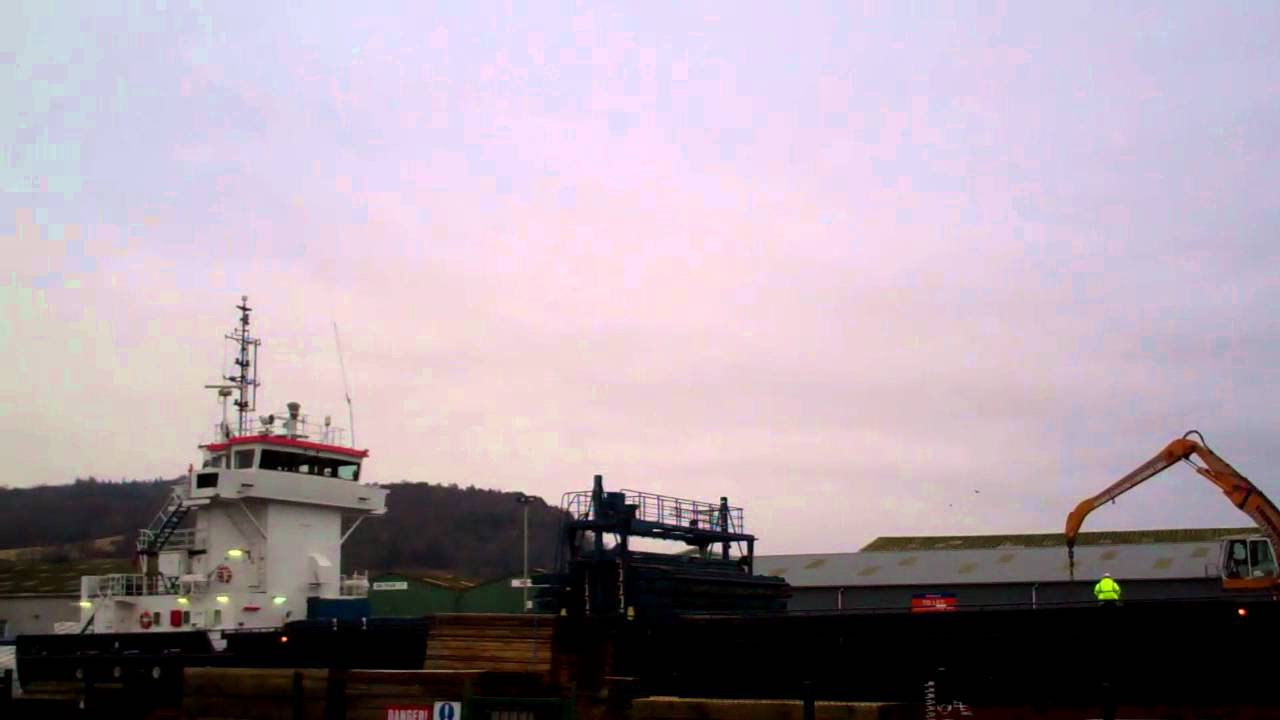 Unloading Cargo Ship Harbour Perth Perthshire Scotland February 9th ...