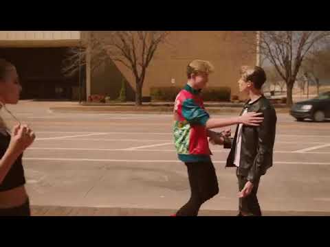 Cash and Maverick - vidéoclip - YouTube