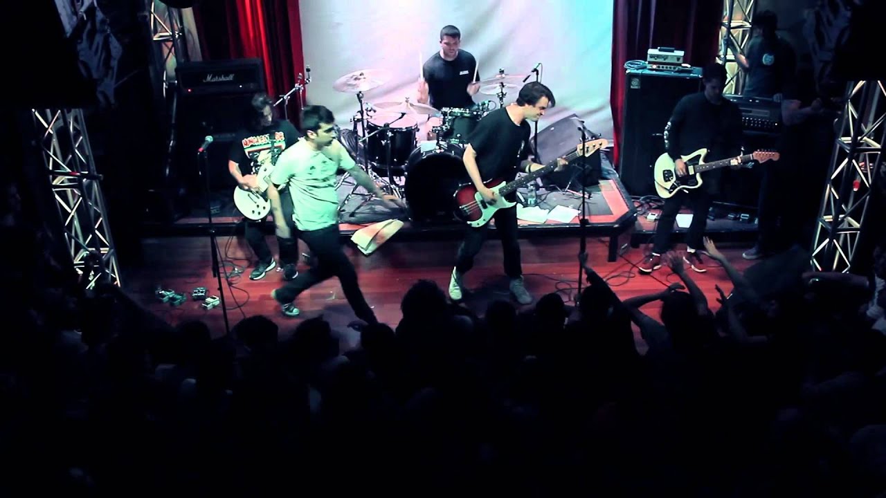 Title Fight - 27 (Live Bogota 2015) - YouTube