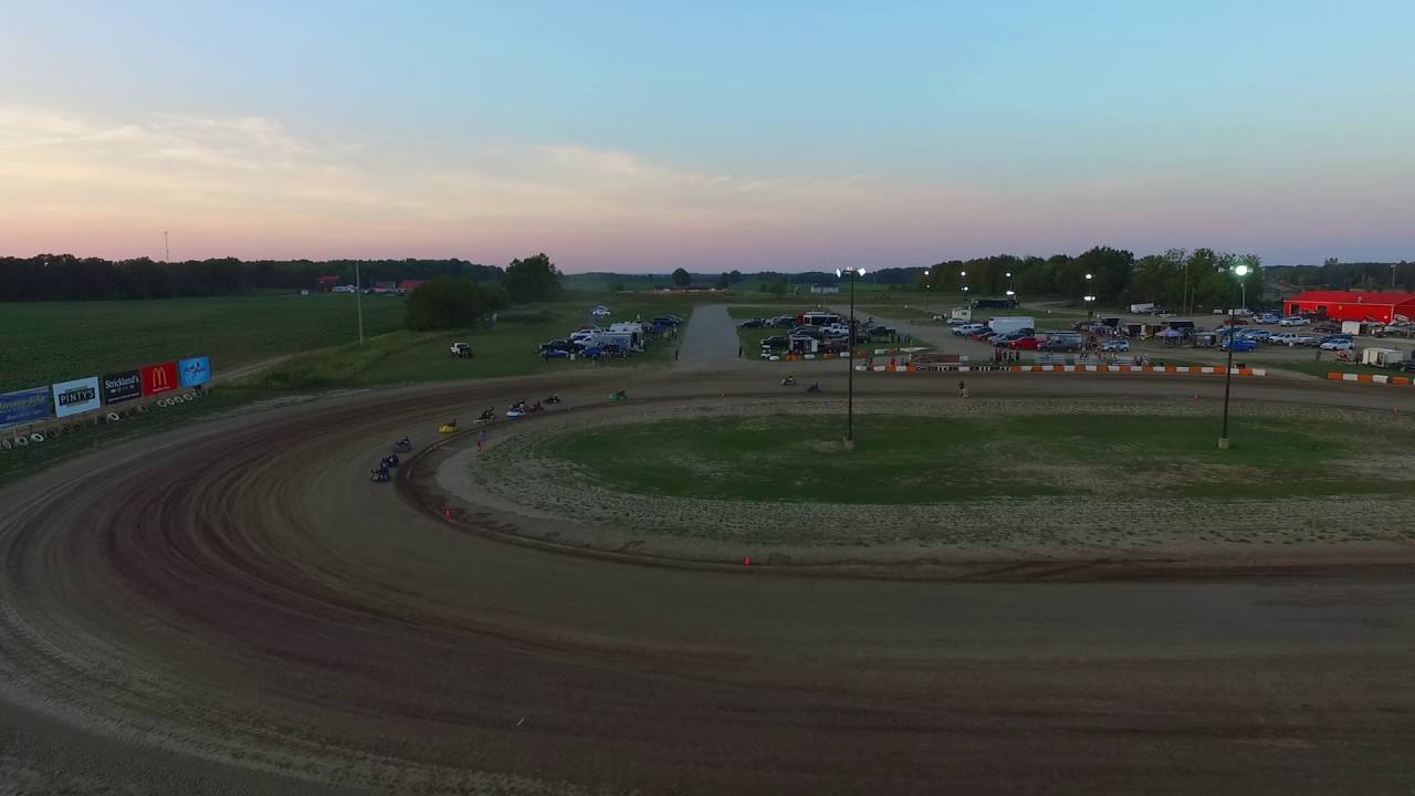 OHSWEKEN SPEEDWAY MICRO SPRINTS FOR AUG 4 PART 11 - YouTube