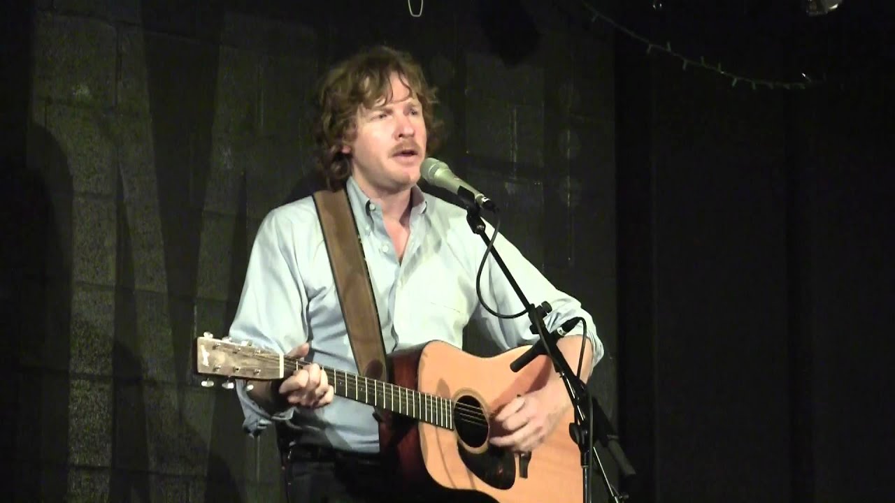 Doug Paisley - Bats - Live at McCabe's - YouTube