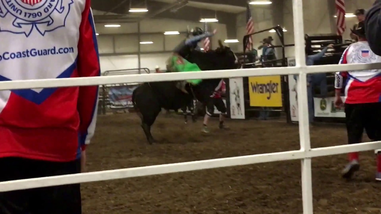 Dalton Krantz - 2018 Barnes Bull Riding Challenge - Ames, Iowa - YouTube