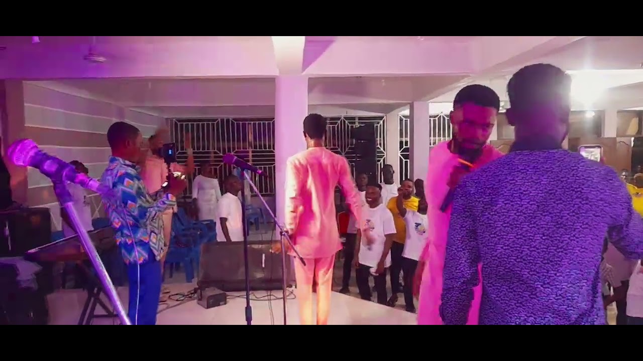 A live worship with Ken Brothers 🙌🙌 - YouTube