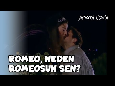Selim ve Ayşegül'den, Juliet ve Romeo Performansı! - Acemi Cadı Özel Klip