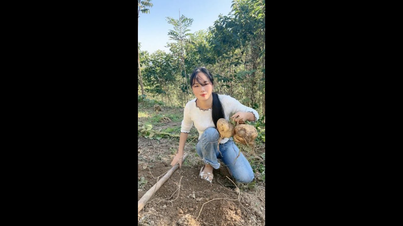 This is my life as a rural woman | Chen Zhimeng - YouTube