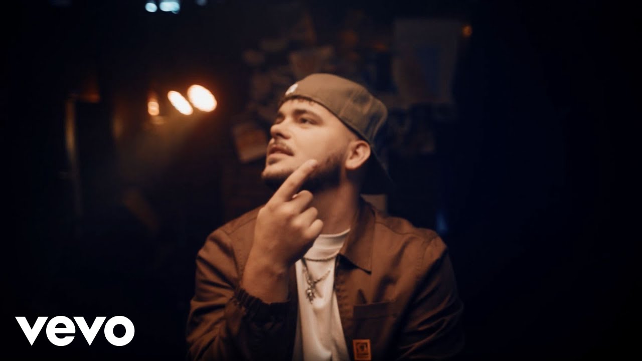 Jake Banfield - What She Want (Official Visualizer) - YouTube