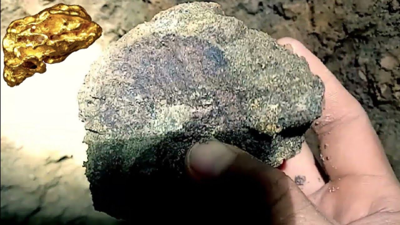 PENEMUAN BATU EMAS || YANG SANGAT BANYAK KANDUNGAN EMASNYA.., - YouTube