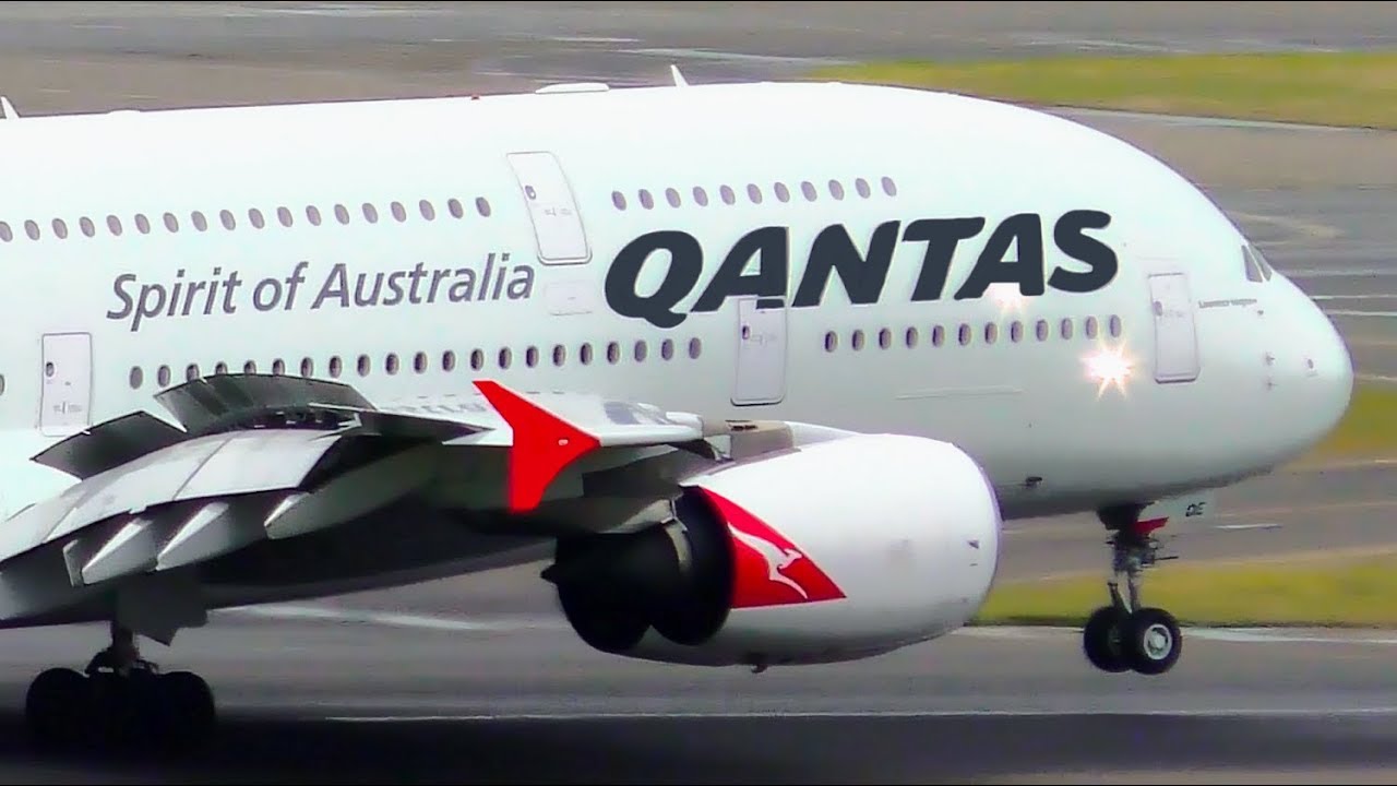 10 BIG PLANES Landing From CLOSE UP | Sydney Airport Plane Spotting ...