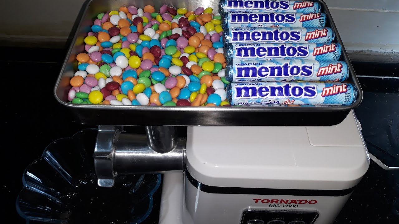 Watch Al Mandoos and the colorful chopped sweets - YouTube