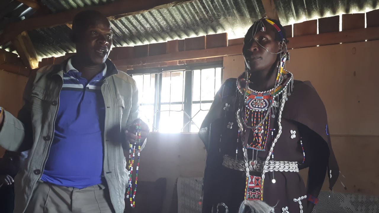 KAPLELACH TRADITIONAL DANCERS DISPLAYING MEANING OF KIPSIGIS WOMEN ...