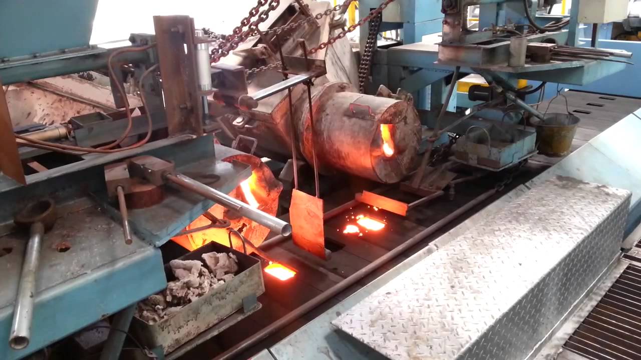 DISA Double Pouring System - YouTube