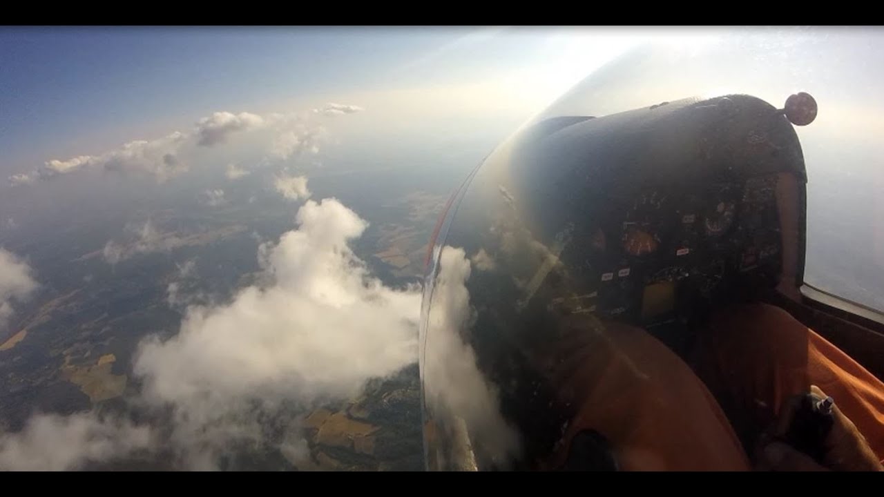 GLIDER ASH 25-FIRST RIDE ON THE BEAST - YouTube