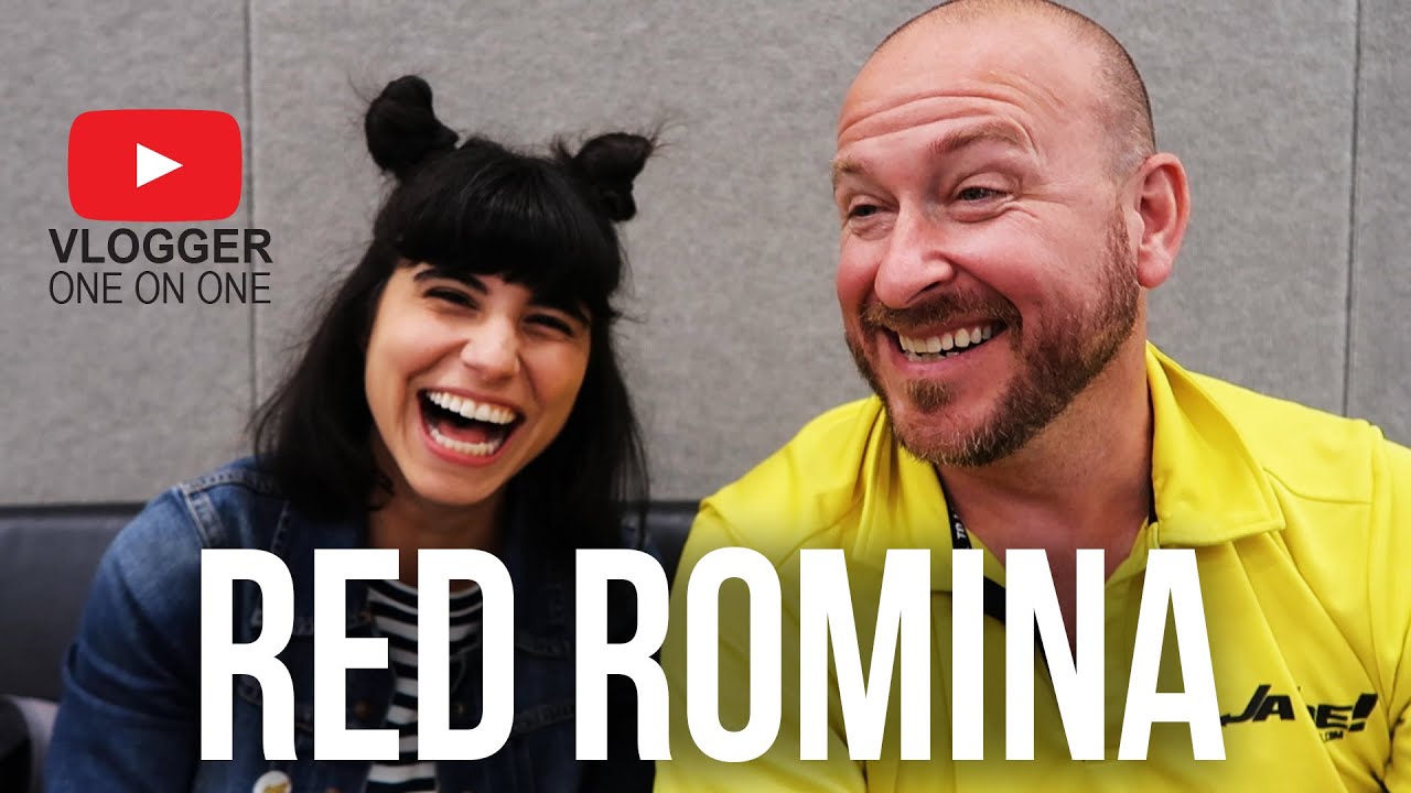 Travel Vlogger RED ROMINA | Vlogger 1on1 - YouTube
