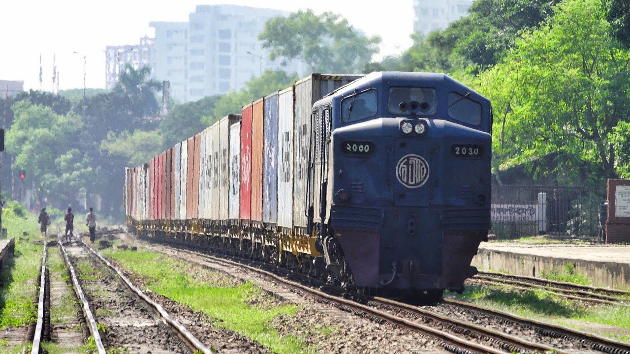 69 Years Old Ancient EMD 2030 GM B 12 Locomotive pulled Intermodal ...