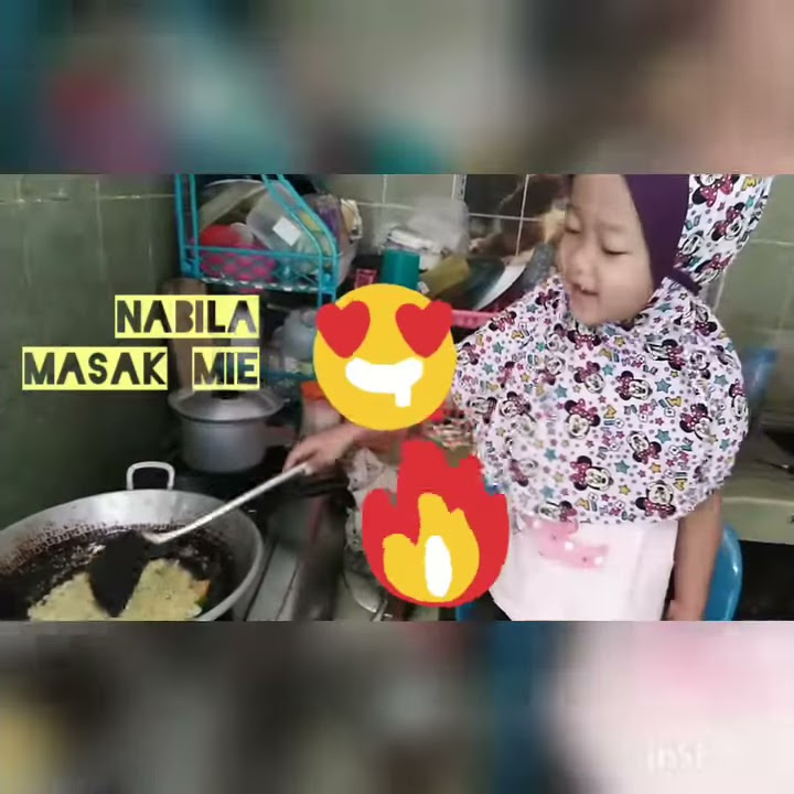 Anak TK 4 Tahun Masak Mie - YouTube