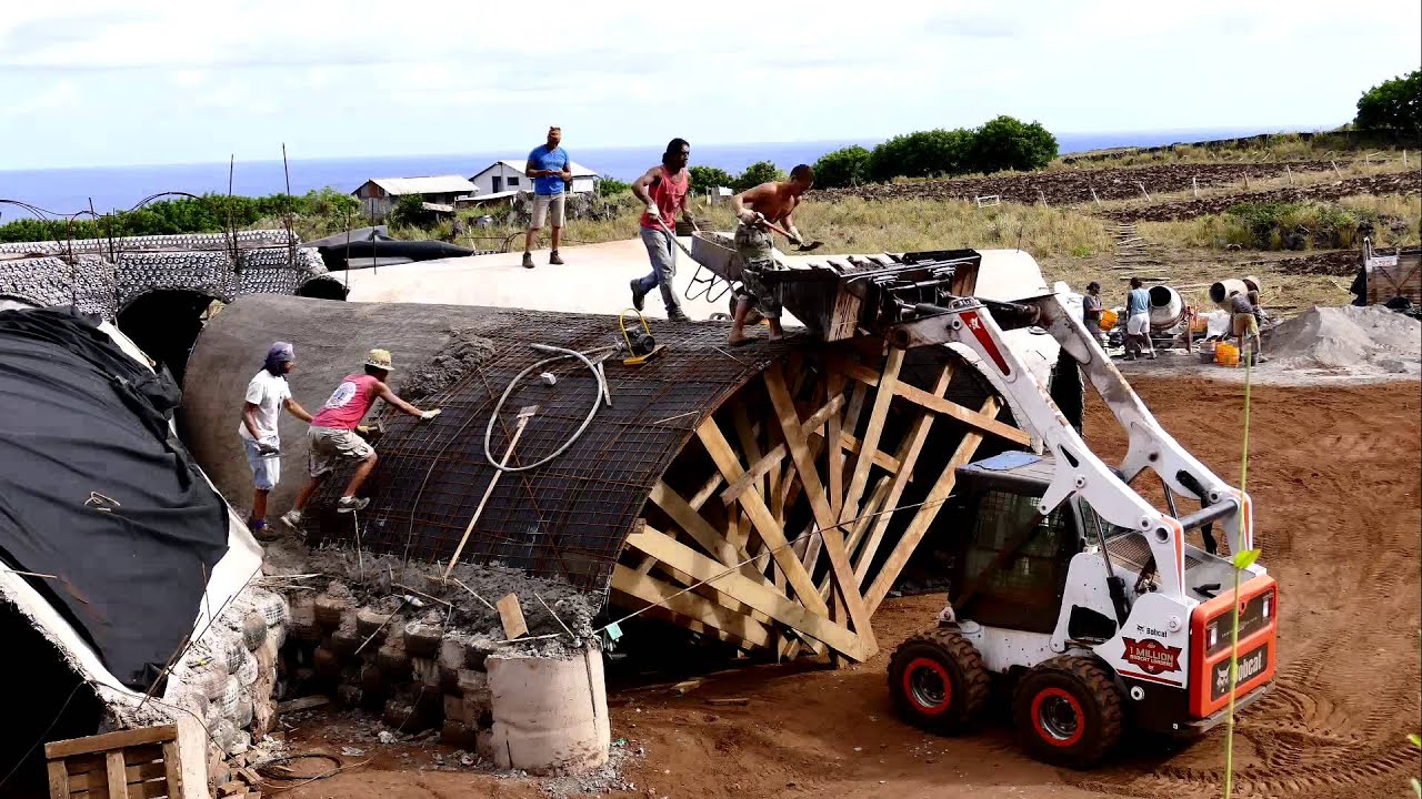 TOKI RAPANUI MUSIC SCHOOL CONSTRUCTION TIME LAPSE - YouTube