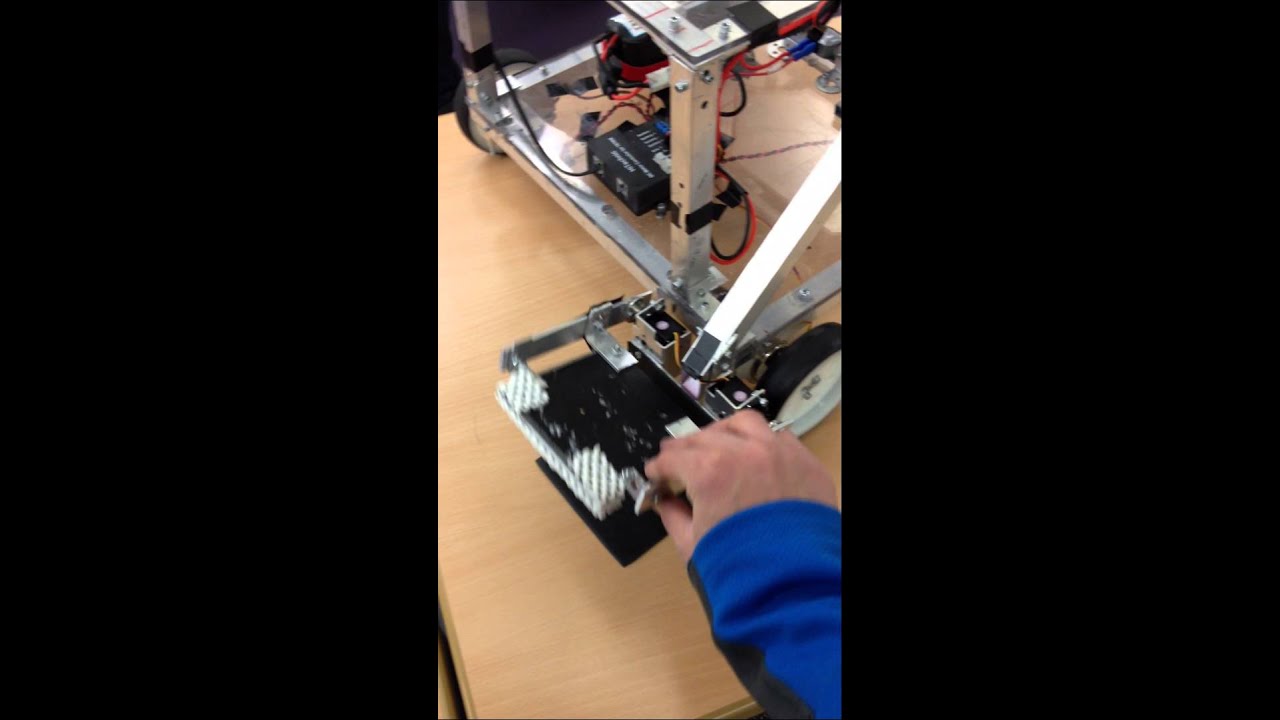 Robot Shovel - YouTube