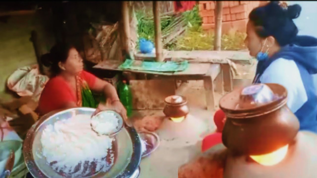 भक्का व्यपारः छाेटाे अनेतर्वाता । नत्याटाेल बज्राह, इटहरी ।। Ganarajya ...