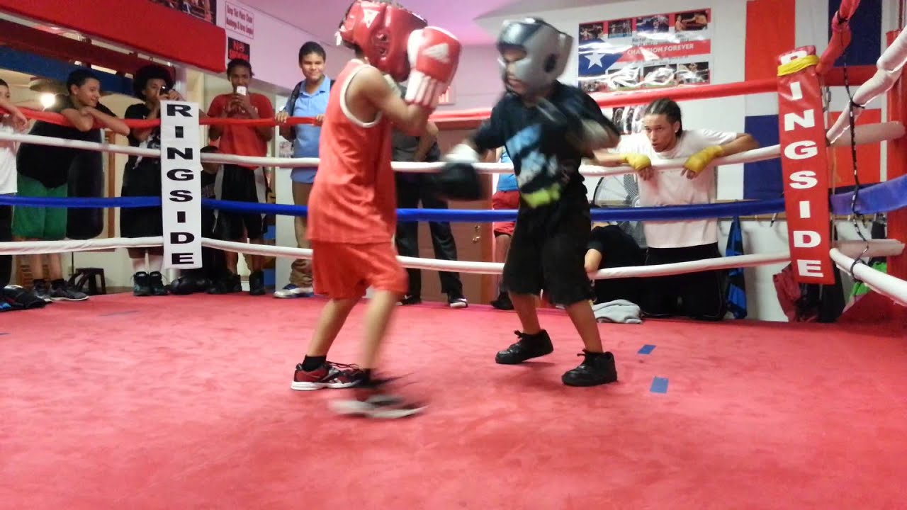 Martinez Boxing Club (Antonio Round 1) - YouTube
