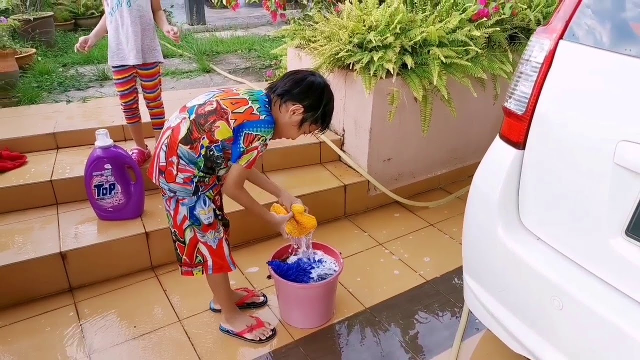 Tolong Ayah Basuh Kereta - YouTube