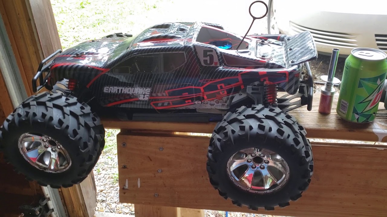 Redcat earthquake 3.5 nitro buggie - YouTube