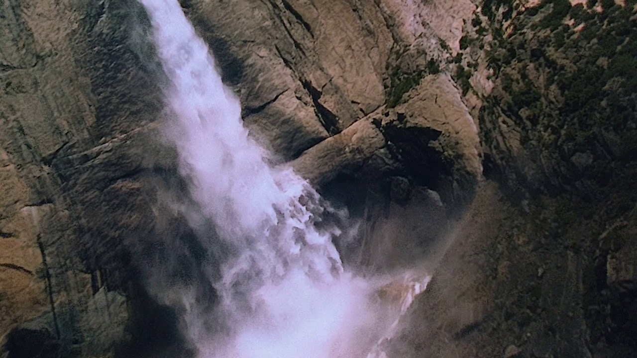 Soarin' Over California - YouTube