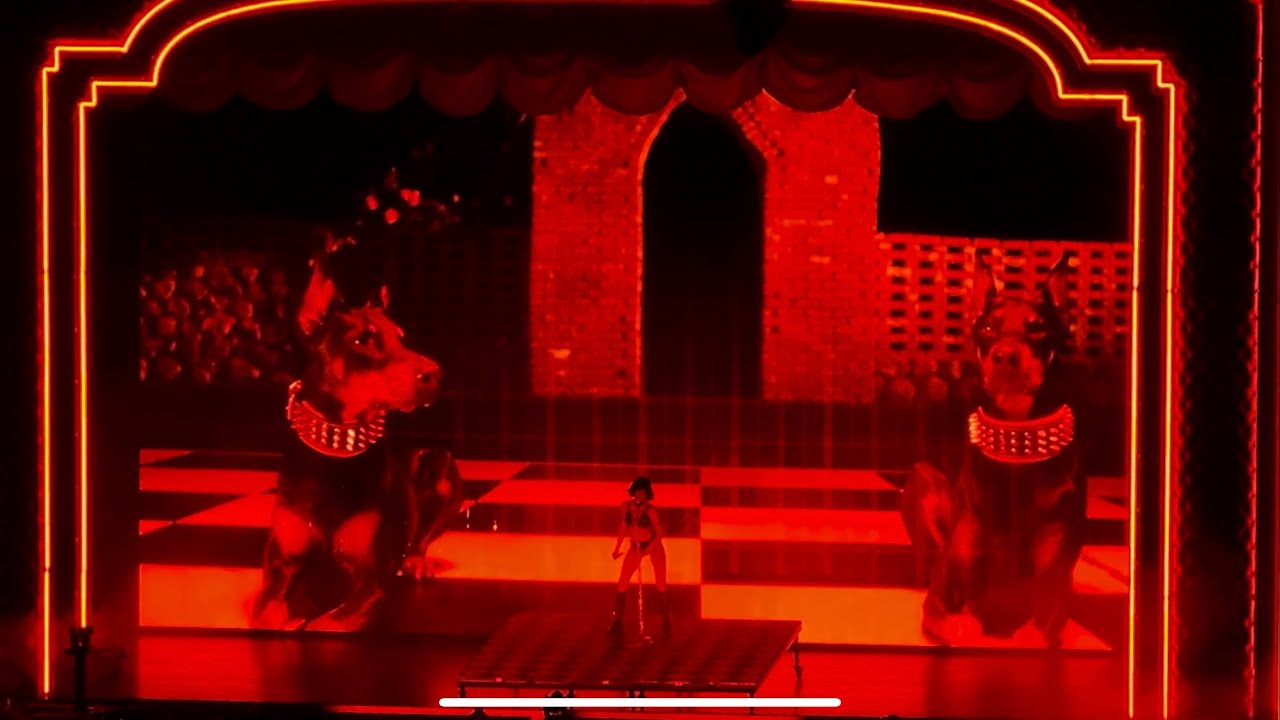 Dog Years - Halsey 05-10-2025 For My Last Trick Tour Concord, CA