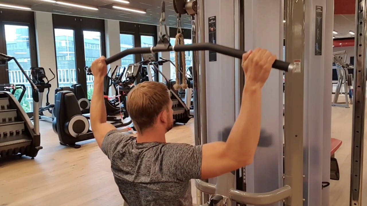 Lat Pulldown Wide Chest - YouTube