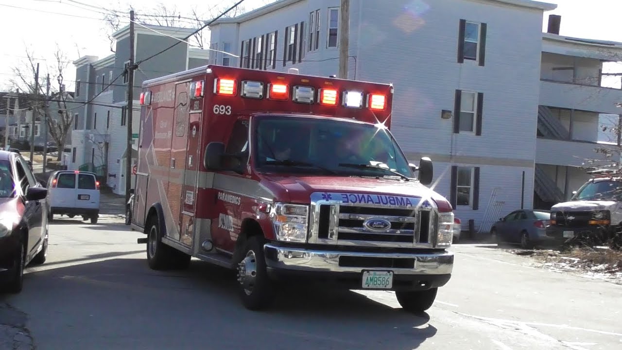 AMR/City of Manchester, NH ALS-3 Responding - YouTube