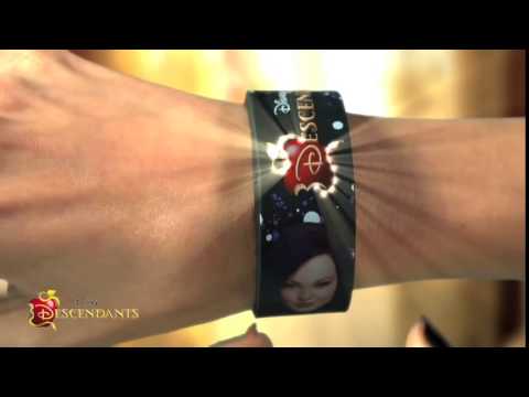 Giochi Preziosi - Pasqualone Descendants - Uovo con Sorprese - IT