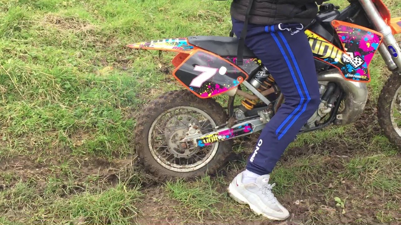 Ktm 65 spin the wheels - YouTube