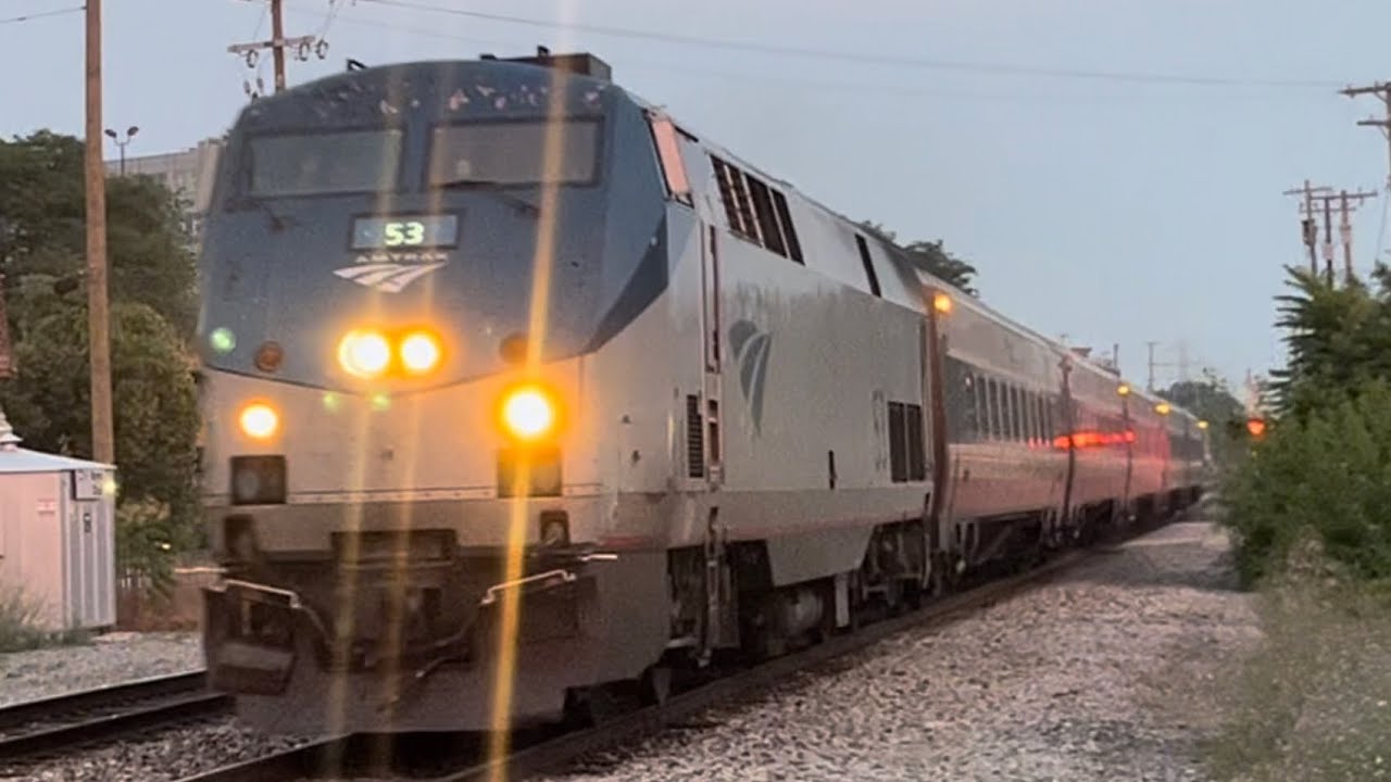 The Return Of The P42 In Royal Oak! Amtrak Wolverine 352 Meets CN L508 ...