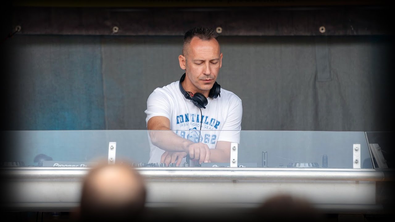 DJ Ben - Downbeat Balearic Deep Electronic Music - Live DJ Mix from ...