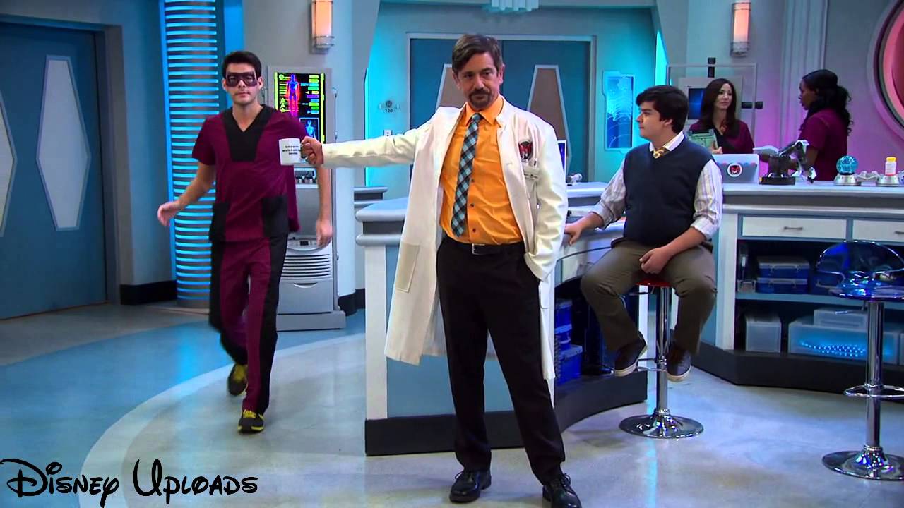 Mighty Med | "Less Than Hero" Clip - YouTube