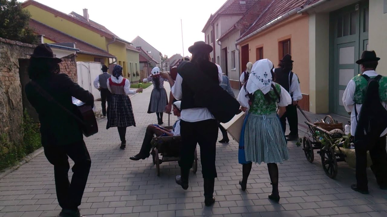 Strážničtí cikáni 2015 - YouTube