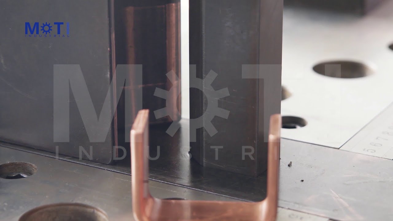 U Shaped Bending of Busbar Machine MOTI-30-3NC/50-3NC/80-3NC - YouTube