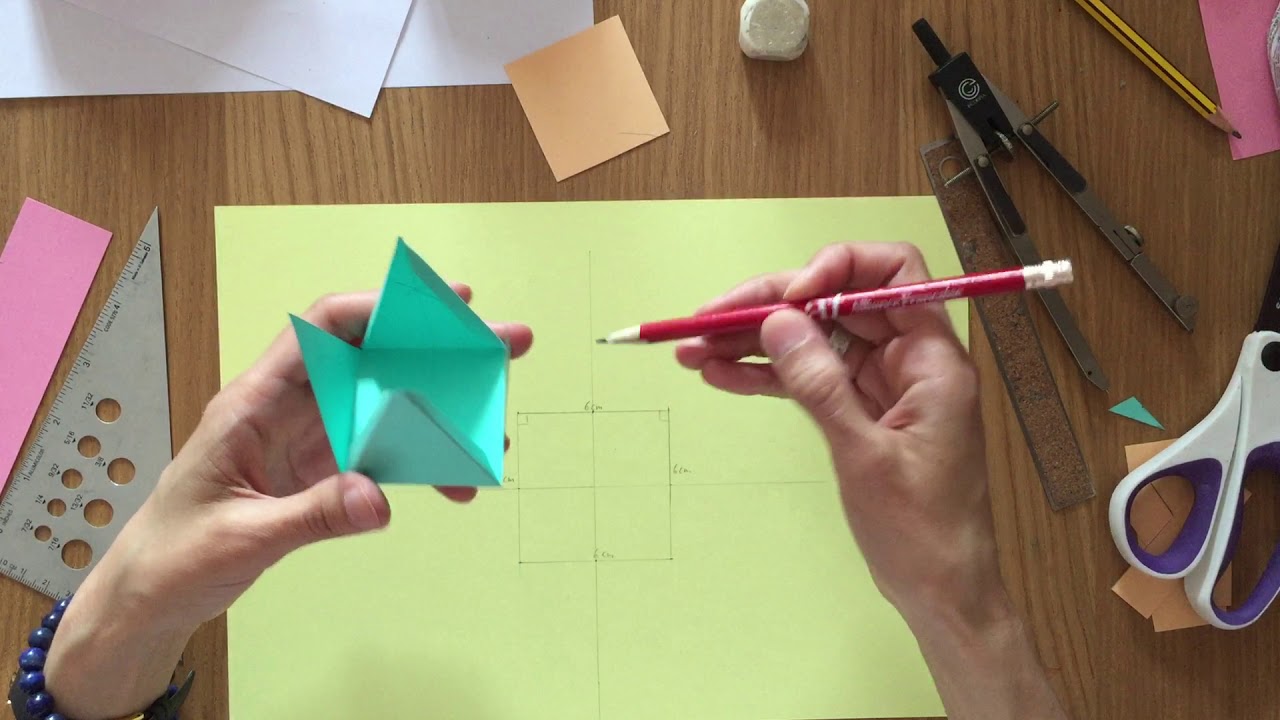 Comment faire une pyramide en papier - YouTube