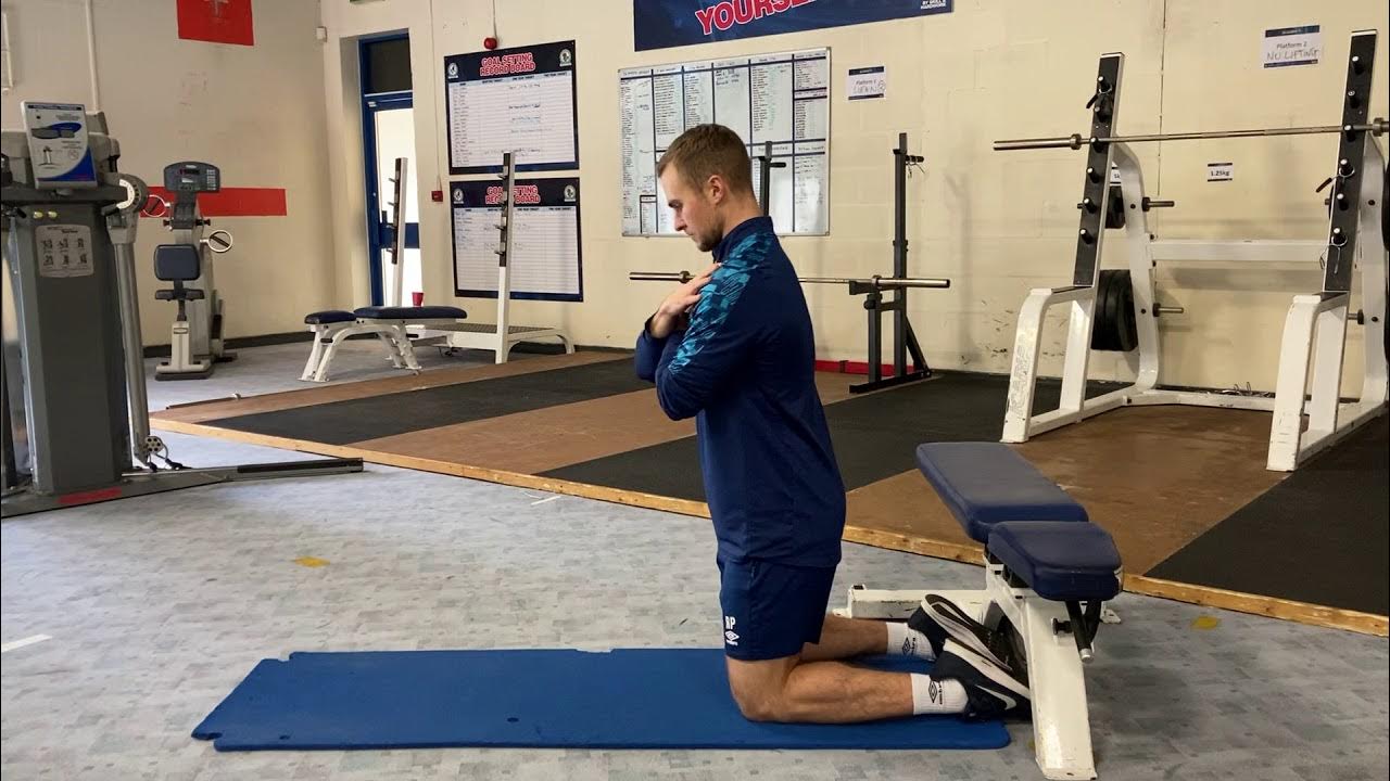 Partial Nordic Curl - YouTube