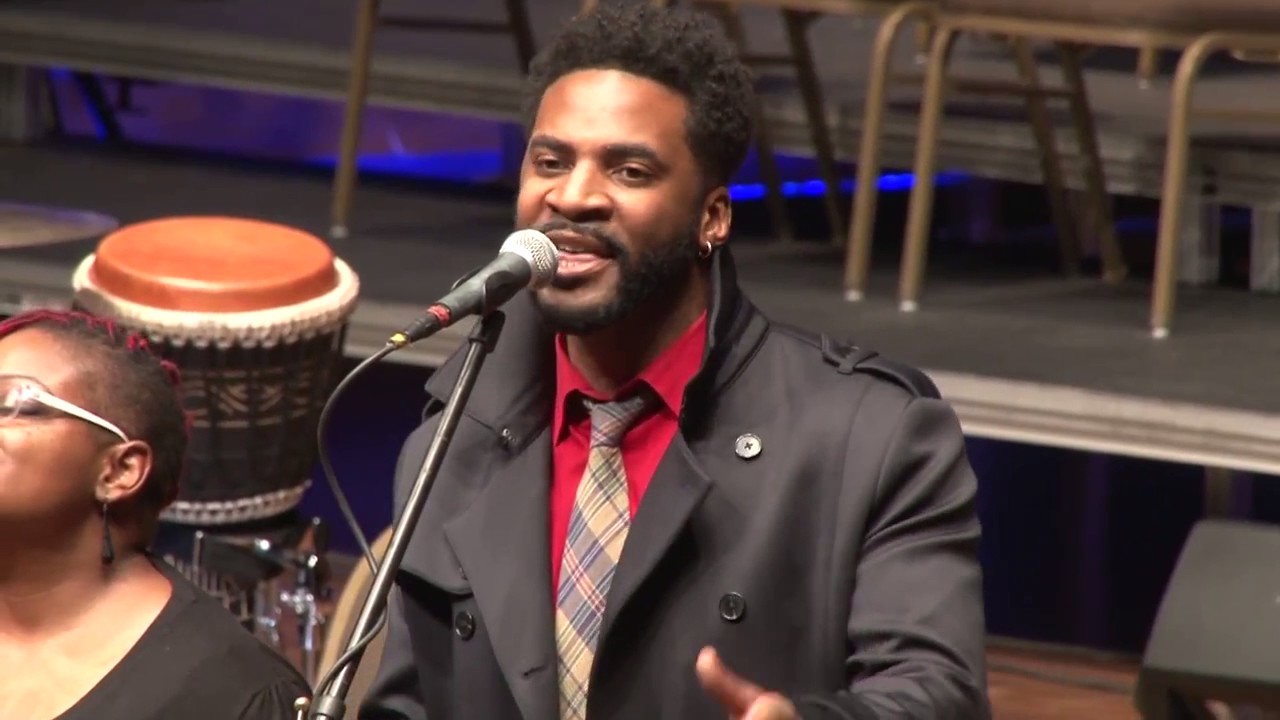 Angels We Have Heard On High - John Angotti 2015 - YouTube