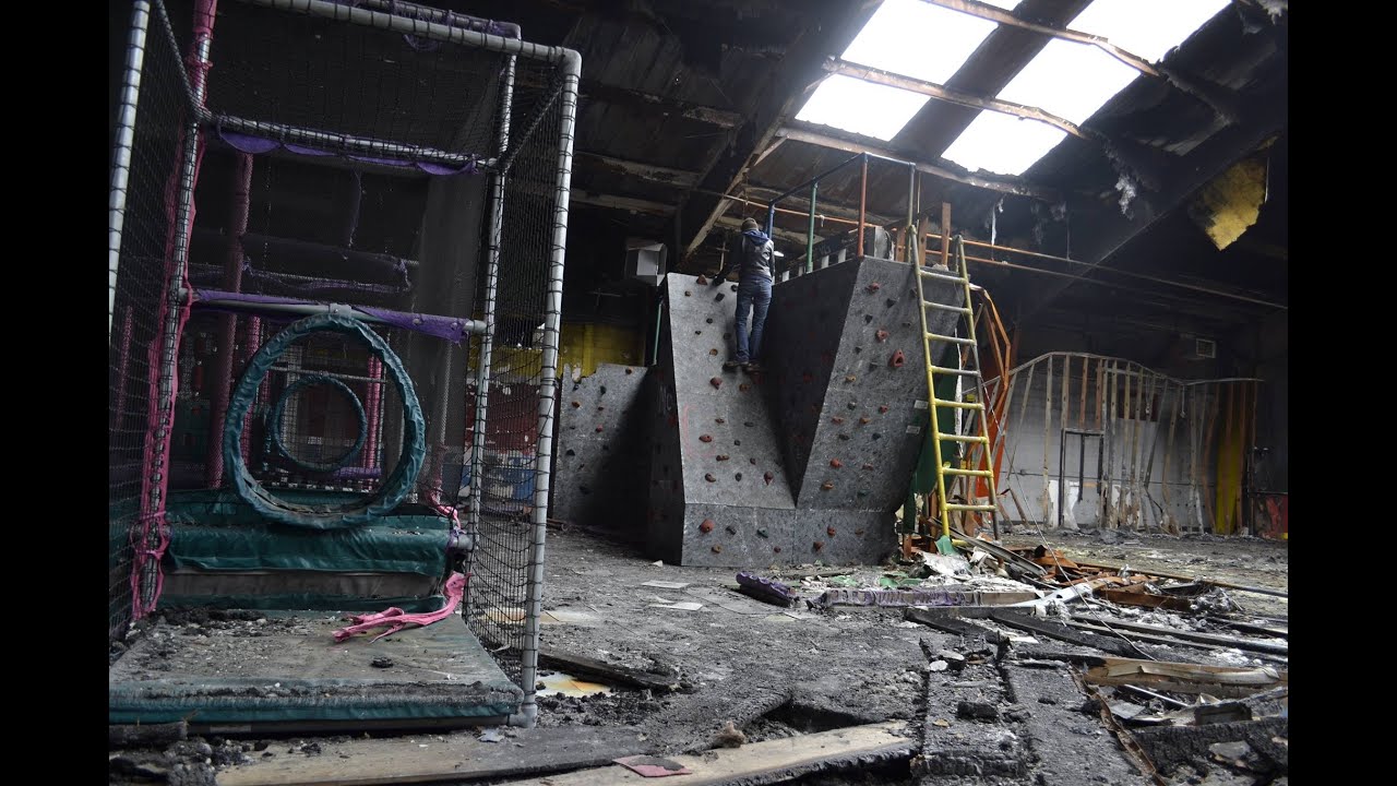 Exploring the Abandoned JTs Fun Zone - NJ [Extended Cut] - YouTube